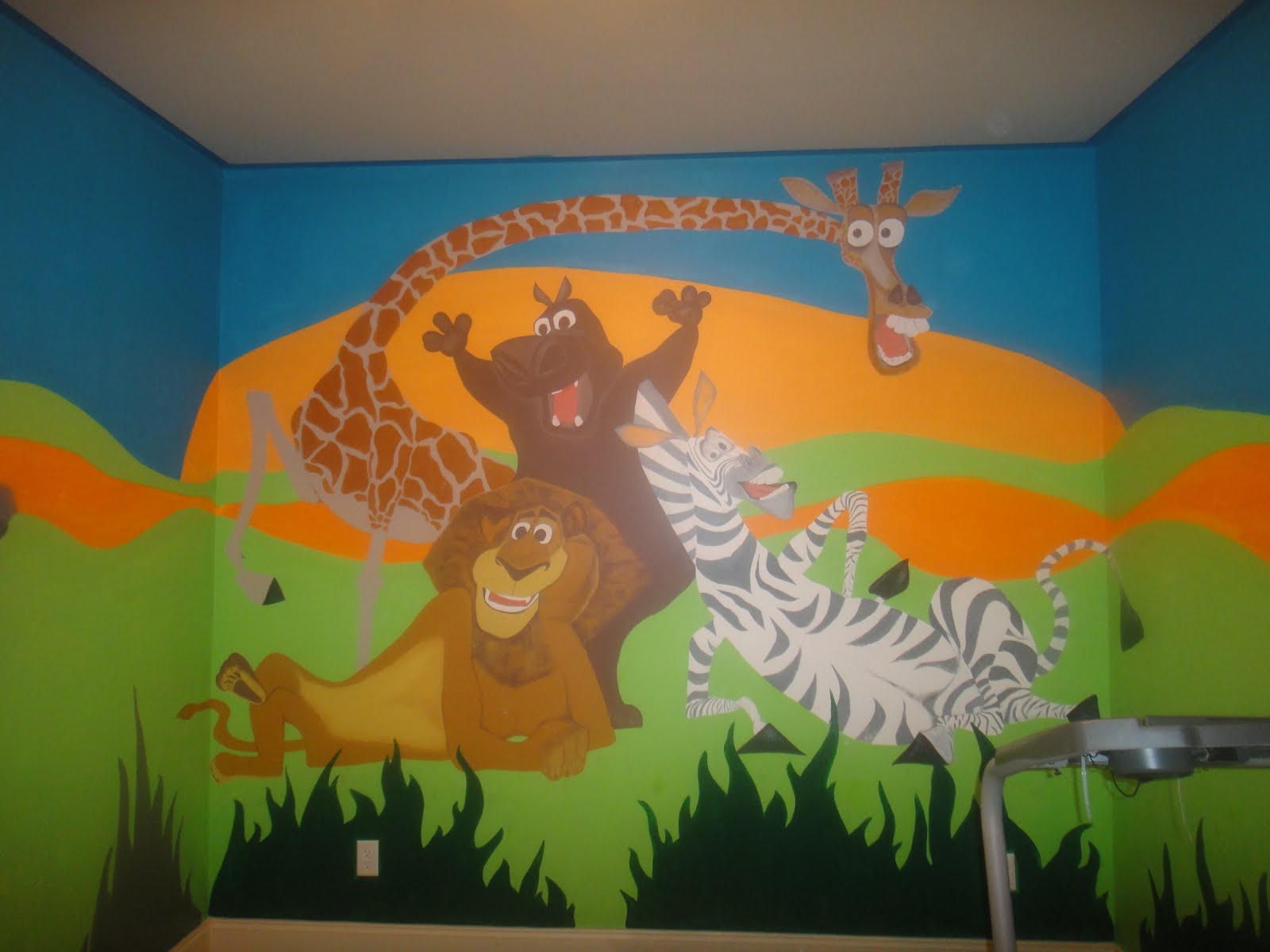VILAK - Me at my place....!!!: Madagascar Mural