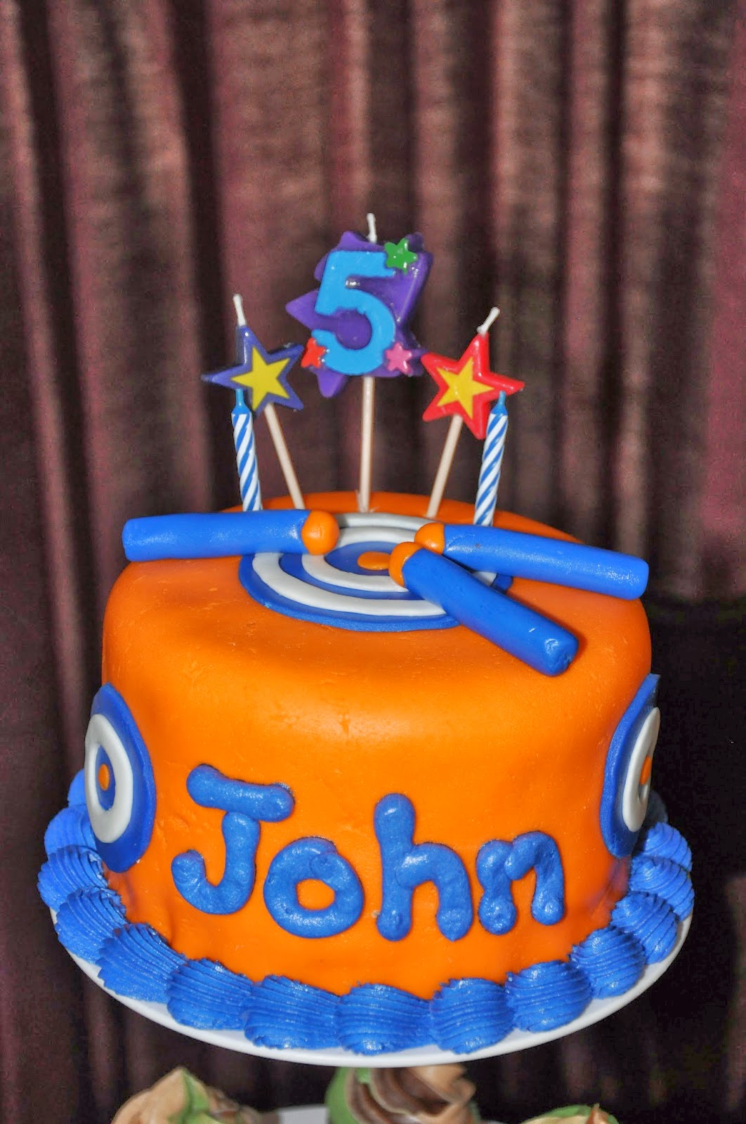 Sweet Cakes: Nerf Gun Cake & Camouflage Cupcakes