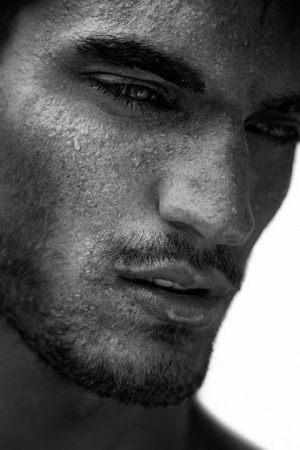 AdonisMale Blog: Hunks of Adonis