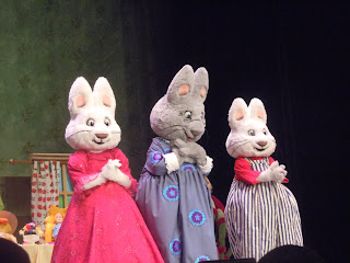 The Weitz House: Max and Ruby LIVE ON STAGE