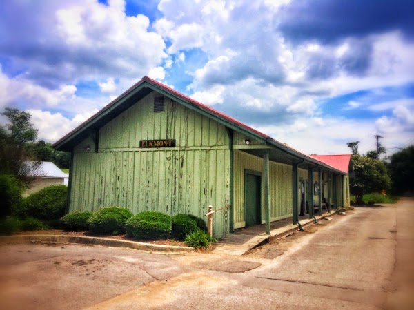 ELKMONT ALABAMA: ELKMONT IS BECOMING THE PLACE TO BE