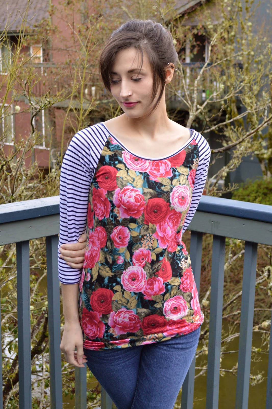 Raglan Pattern Tour: Peekaboo Rainier Raglan | The Art of Oh