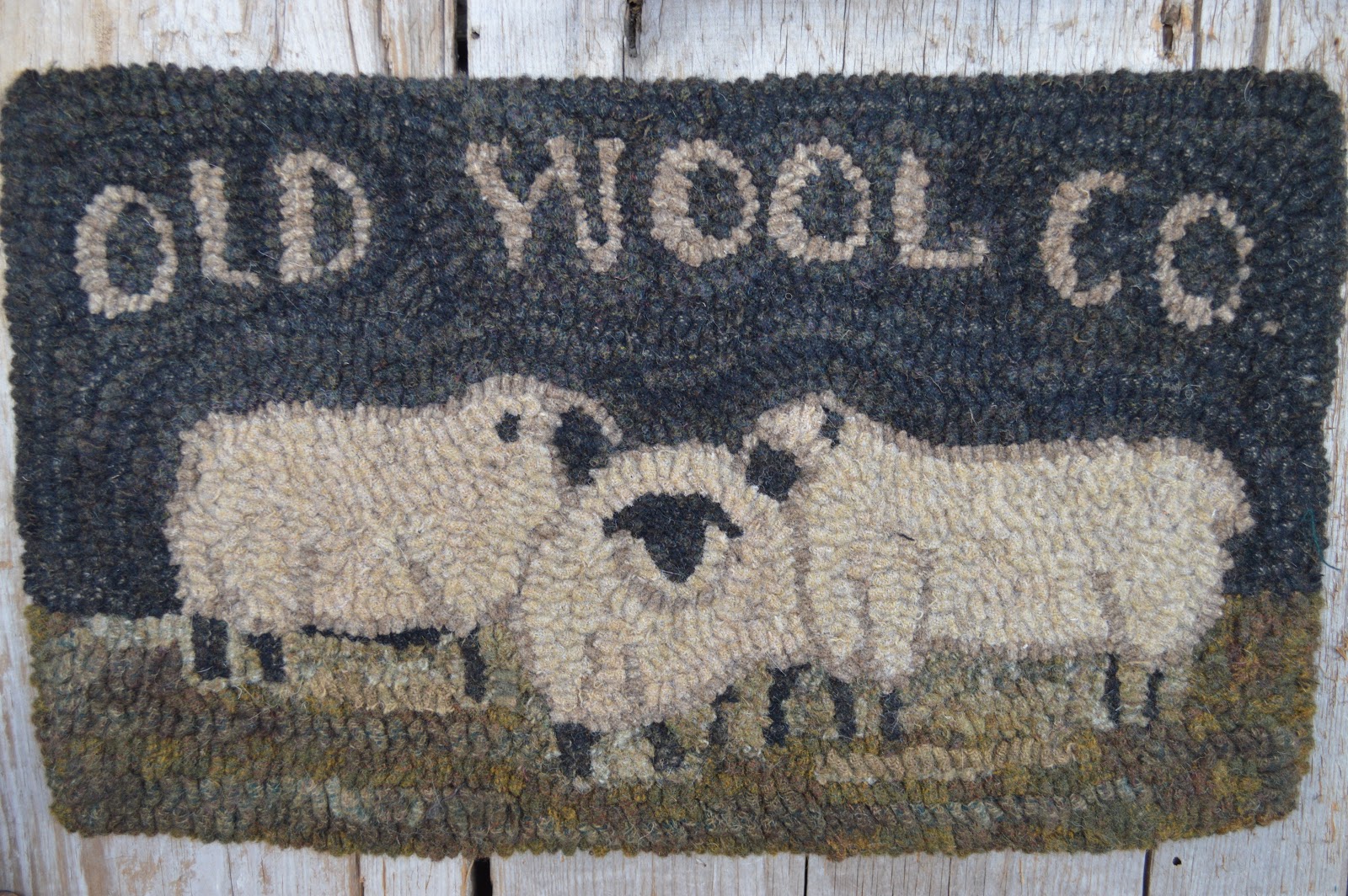 ☆Plumrun Creek☆: Old Wool Rug