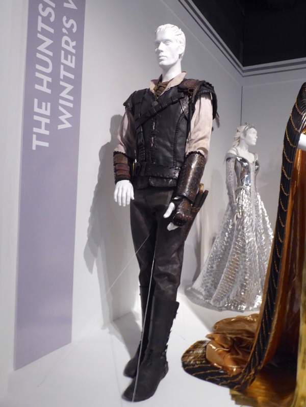 Hollywood Movie Costumes and Props: The Huntsman: Winter's War movie ...