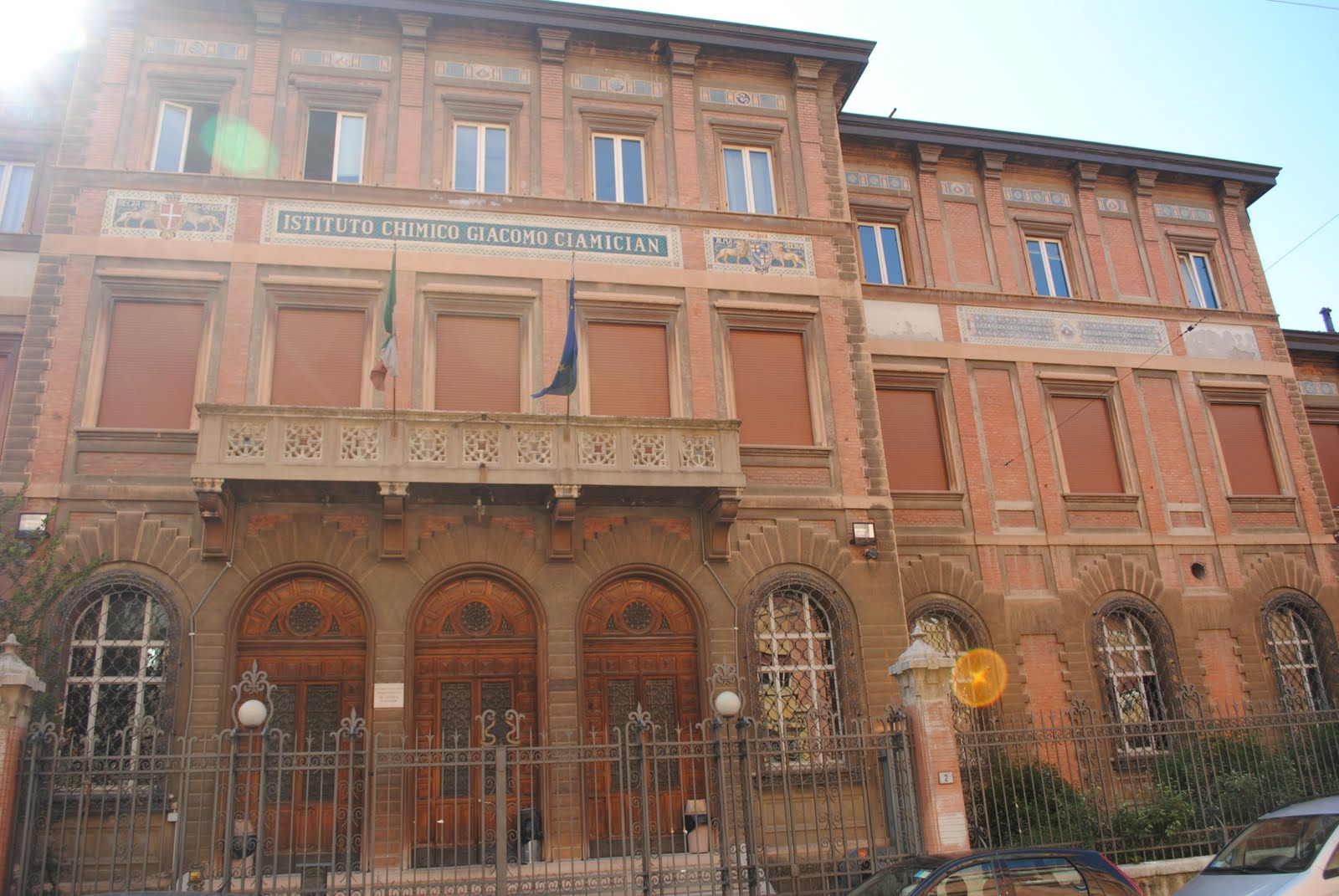 .oggi.: The adventures of Molly Totten