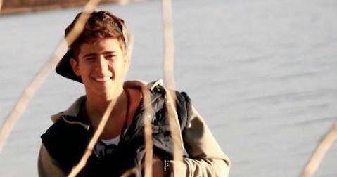 Sexy Saggers: Sagging Calvin Kleins