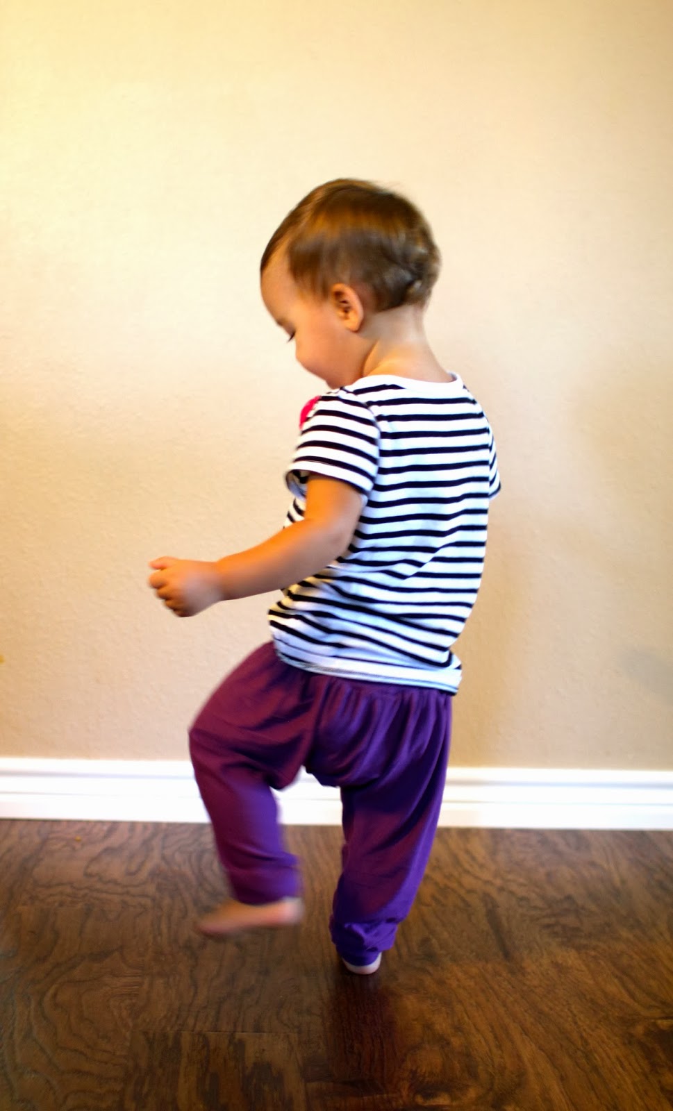 My Emiline. Living. Kids. Crafts.: Girls Harem Pants Tutorial