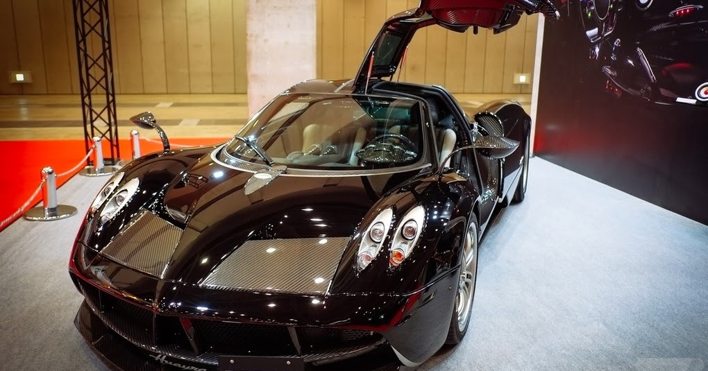 Prototype 0: Pagani Huayra at the Tokyo Motor Show 2013