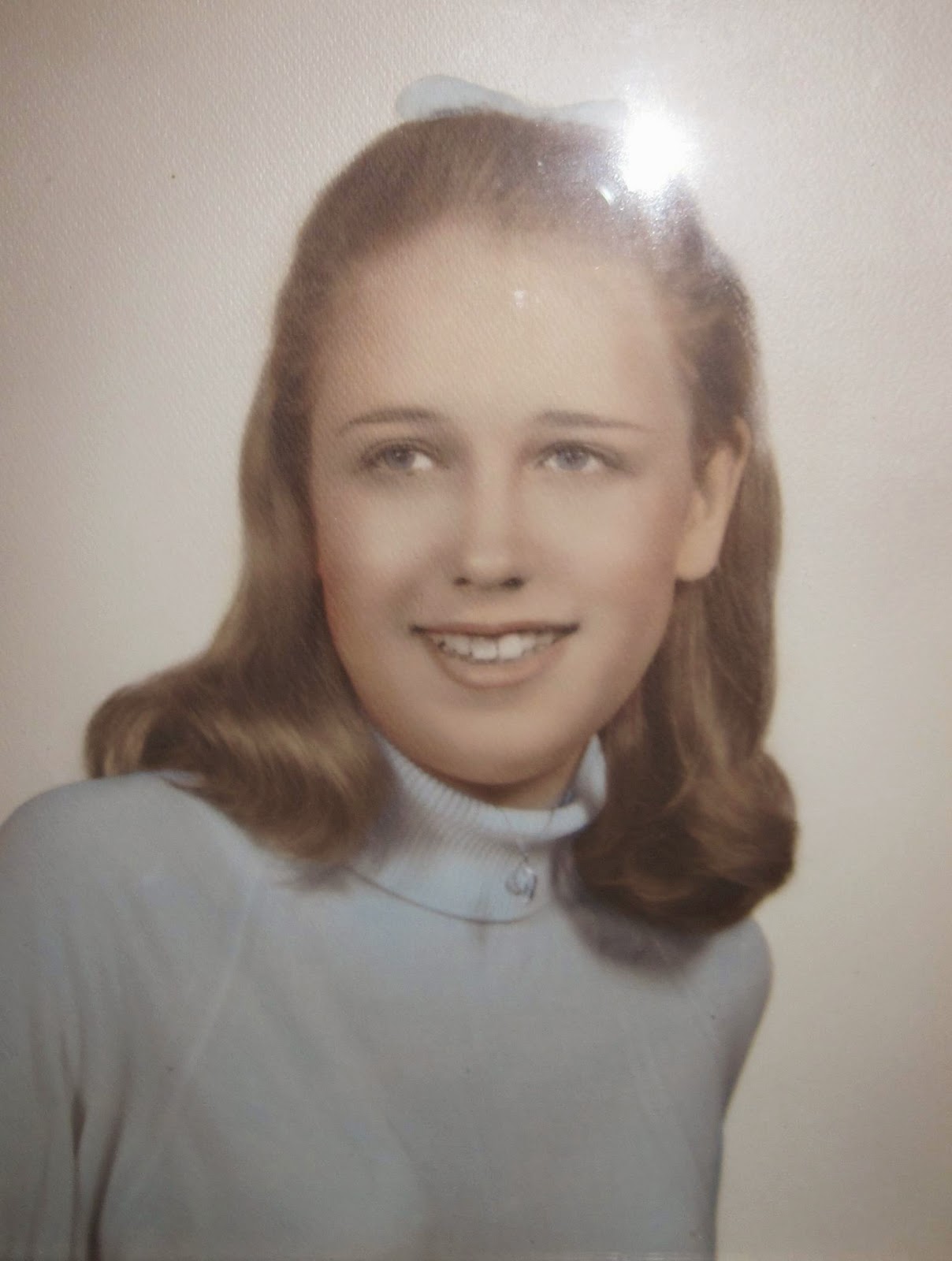 Anything But a Card: In the Spotlight + Mini Challenge... Lynne Kirsch