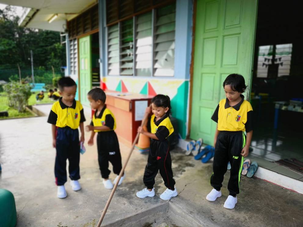 SK. ULU ROBAN: Program 3K ( Kebersihan, Keceriaan & Keselamatan ...