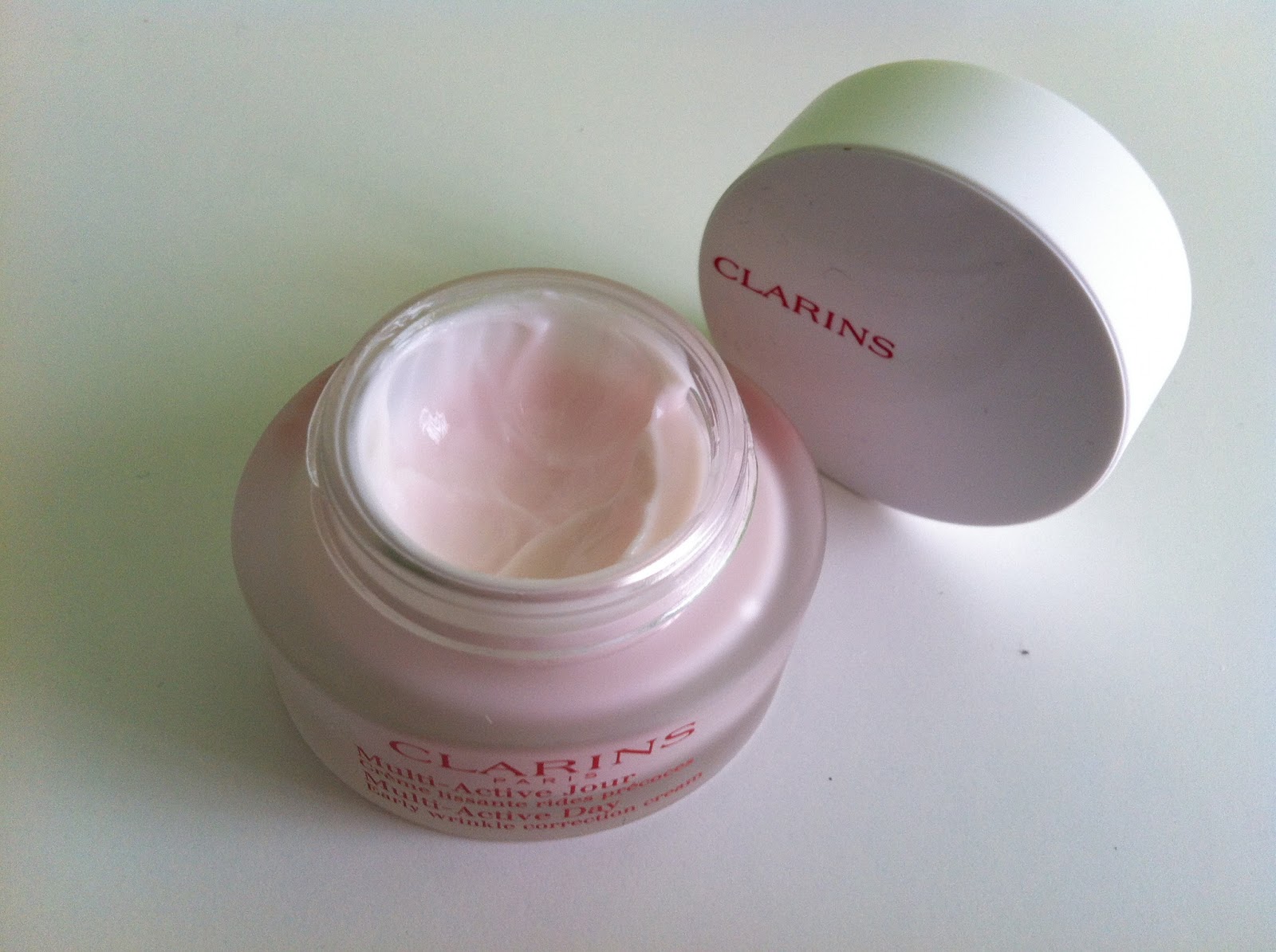 Diamante & Damasco: Multi-Active Jour de Clarins