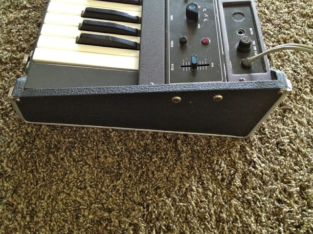MATRIXSYNTH: Vintage Korg SYNTHE-BASS Synthesizer with Built-in Case