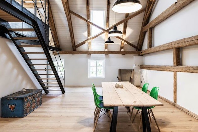 Savor Home: INTERIORS: A RENOVATED 19TH CENTURY FARMHOUSE...