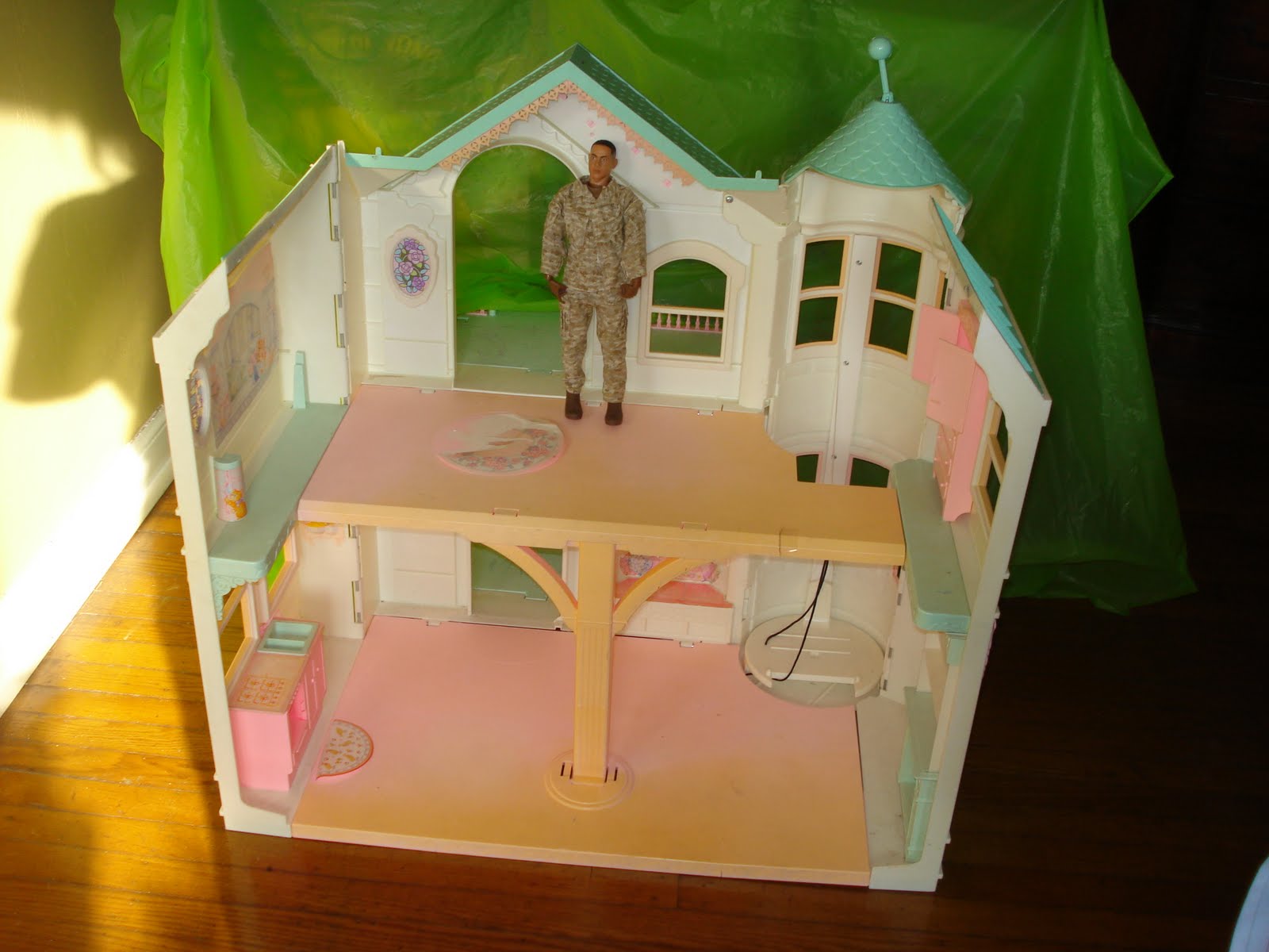 I-Luv-Dolls: Barbie House -Before-The Victorian House!