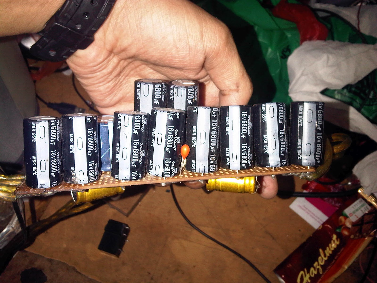 Afdhal Atiff Tan: My Ancient Car Voltage Stabilizer