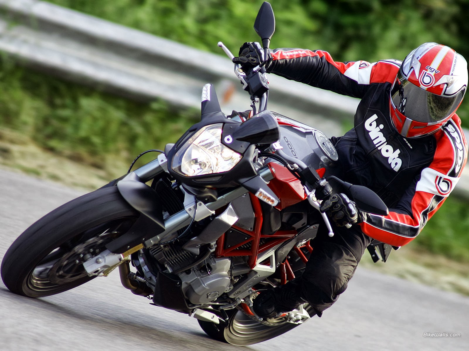 Bimoto DB6 Delirio - Bimoto Motor