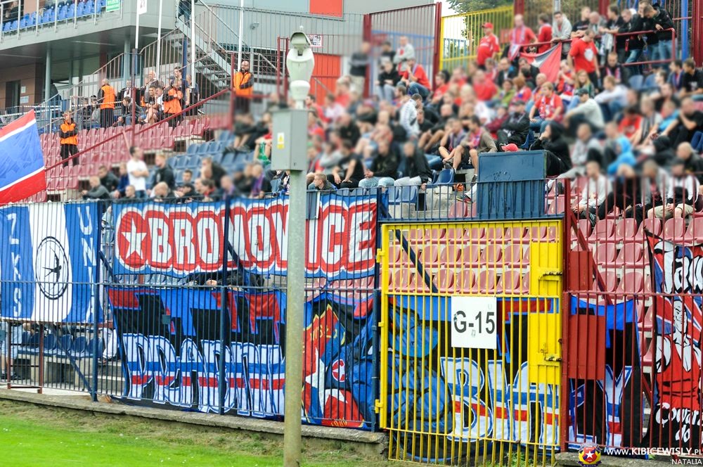 ULTRAS 1899: Chroniques de Pologne : Pogoń Szczecin - Wisla Cracovie...