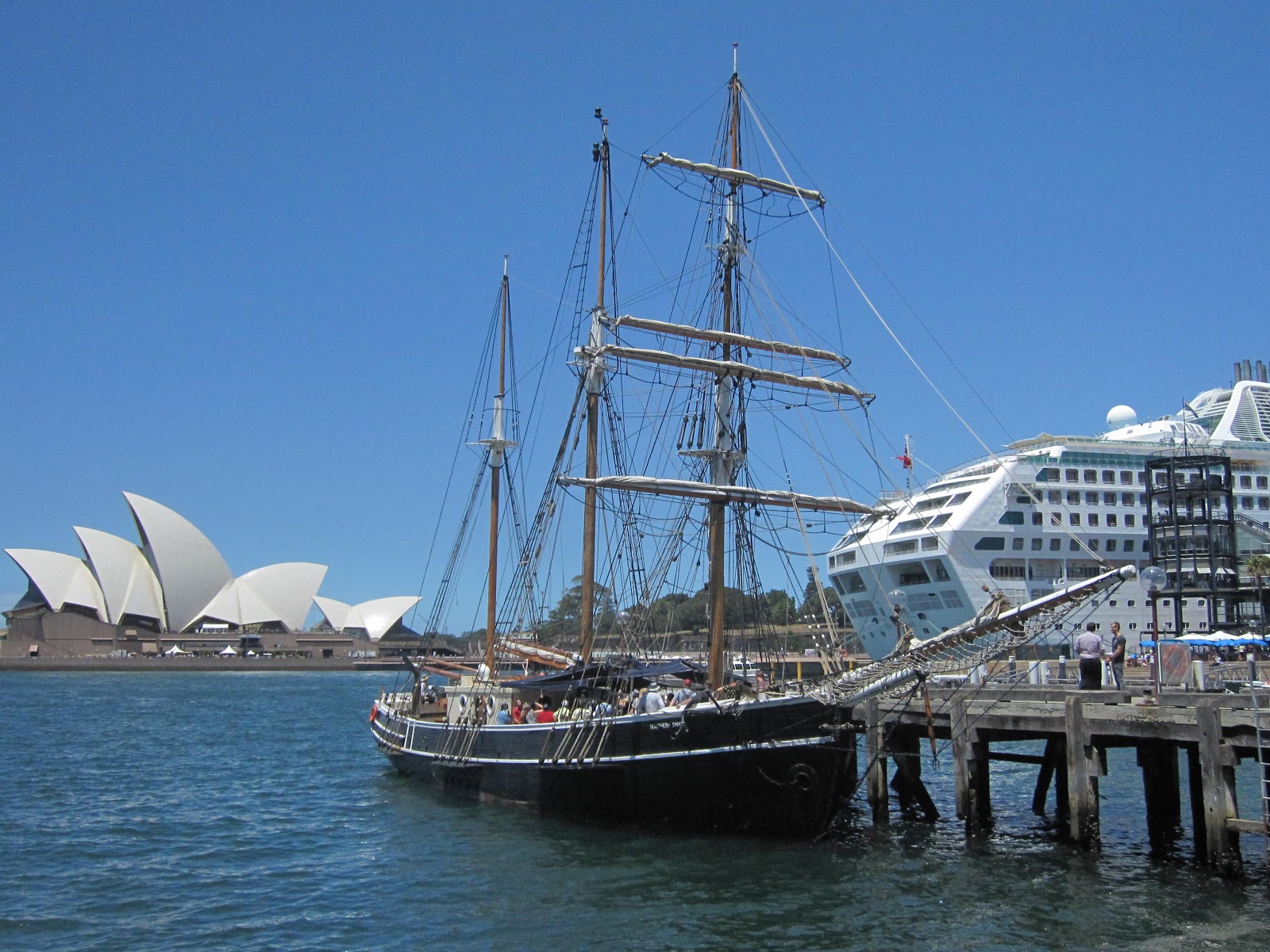 Sydney - City and Suburbs: Campbells Cove, tall ship, Southern Swan