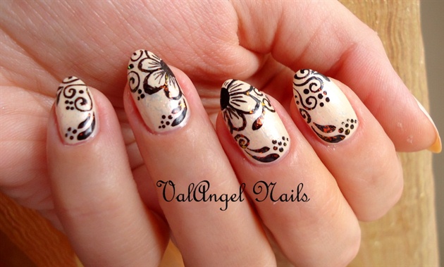 Henna Inspired Nail Art Designs