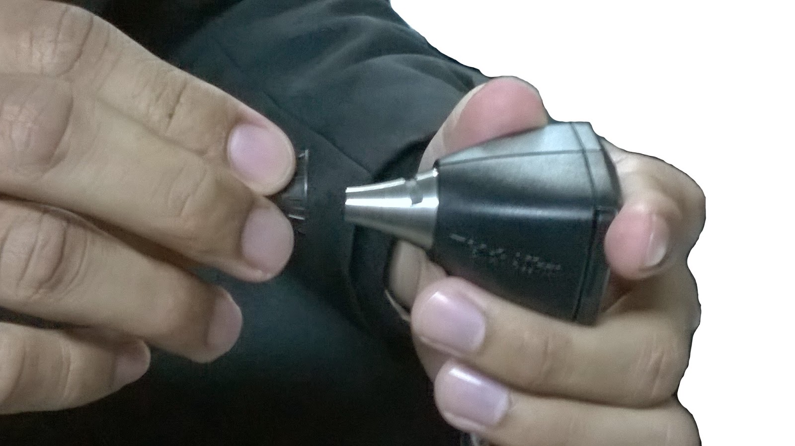 PERFORMING OTOSCOPIC EXAMINATION | AUDIOLOGIS