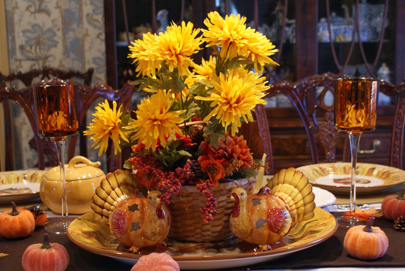 TEA IN TEXAS: Corn-U-Copia