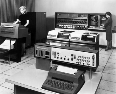 Efemerides de Tecnologia: 11 de octubre (1962) IBM lanza el IBM 1440 ...