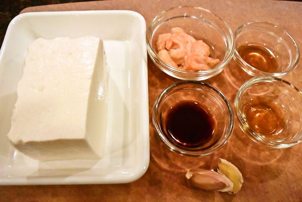 Recipes for Tom: Tofu no hoshi-ebi itame / stir-fried tofu with shami ...