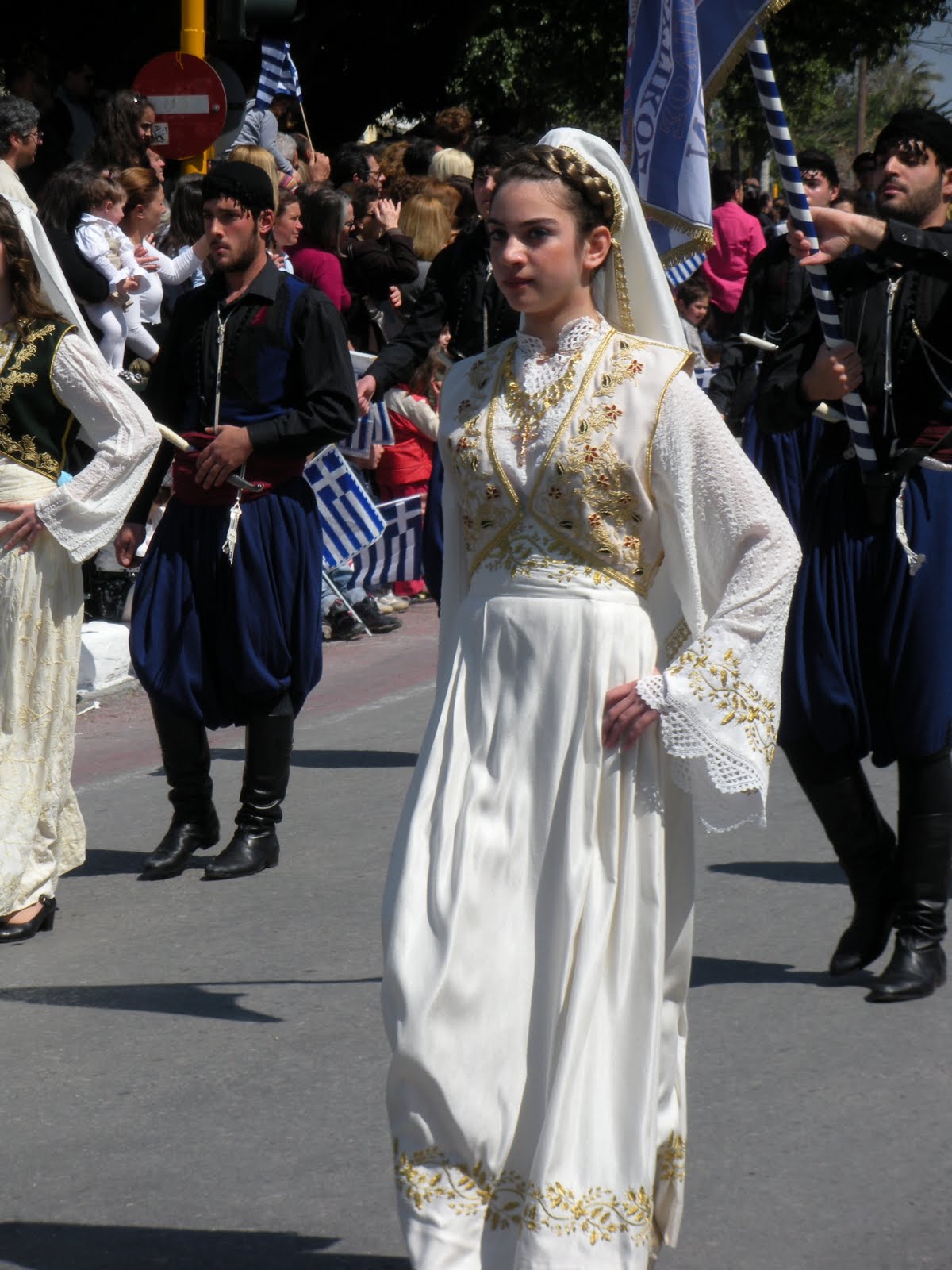 90 Days of Sunshine: my winters in Greece.: March 25 - Eleftheria!!!!