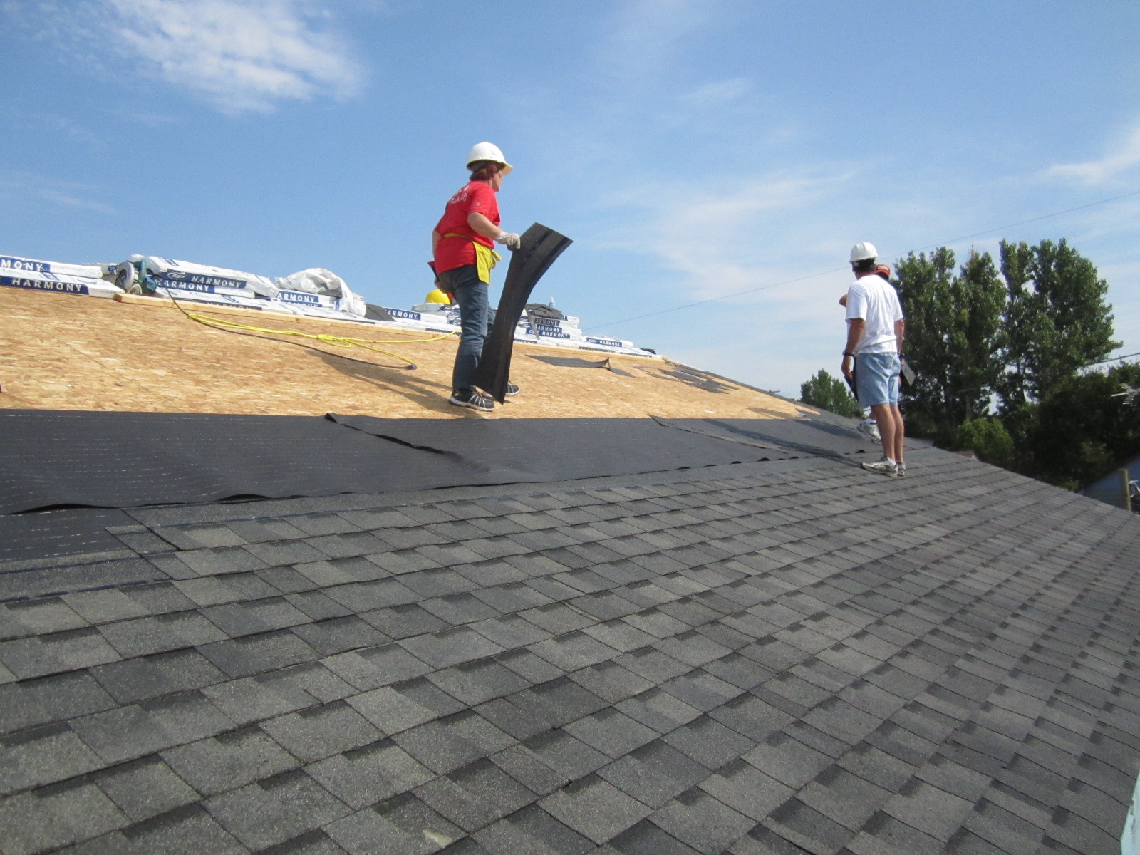 Habitat for Humanity Virden Chapter: Shingling the Roof