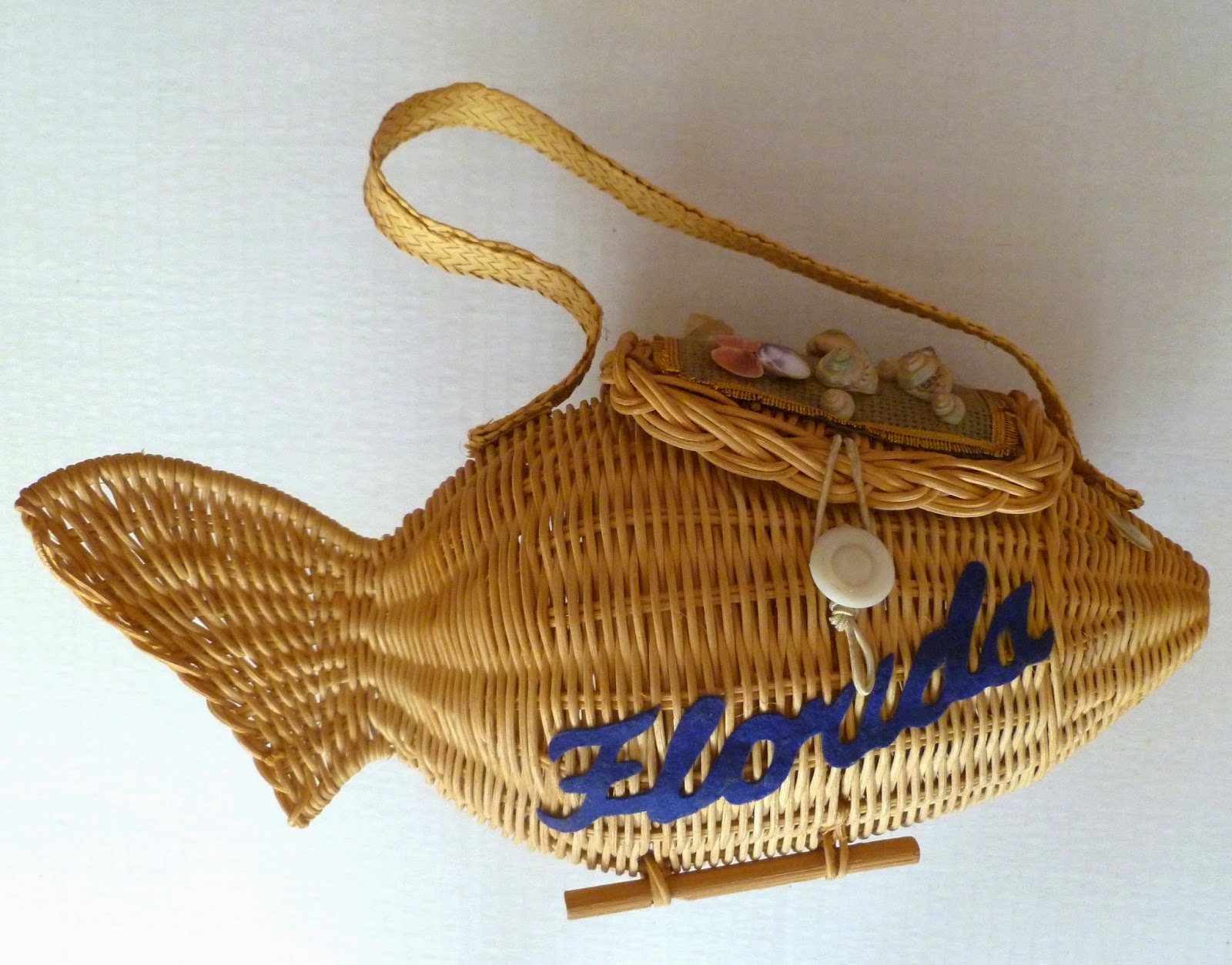 Wicker Souvenir Florida Fish Purse