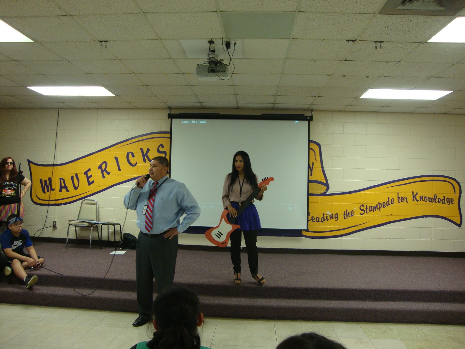 Eagle Pass ISD - iVision: Ray Darr Rocks Out