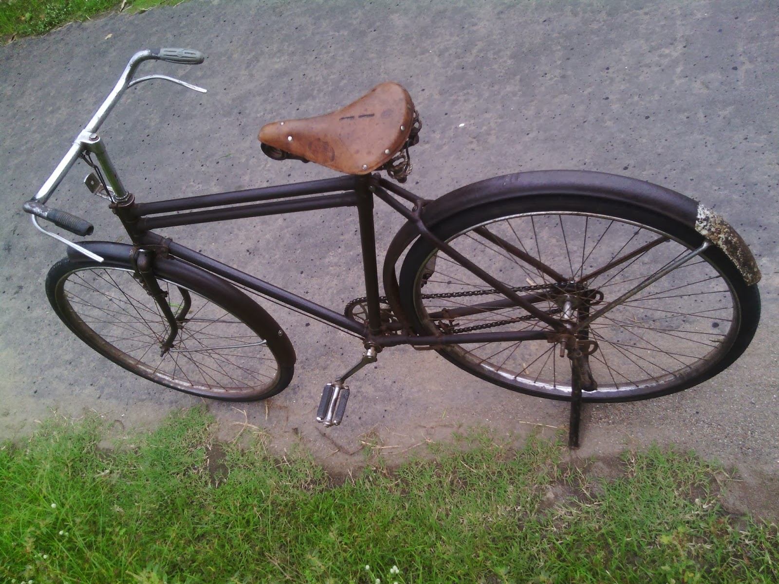 Sepeda Onthel: sepeda onthel double palang antik