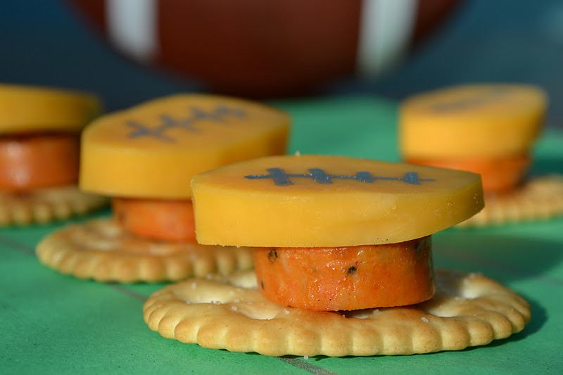 Sweet Morris: Football Crackers