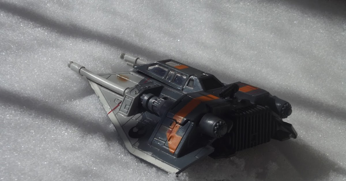 One Geek's Cavern: Rogue 2 Snowspeeder from 1995!
