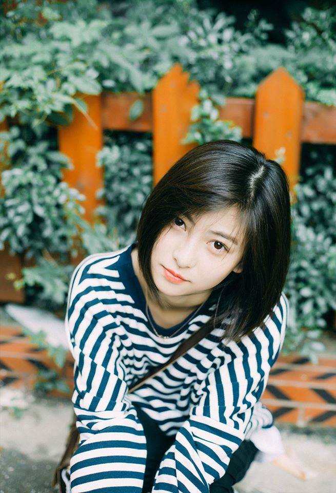 短发气质美女 獅子 (Manyunyu7)