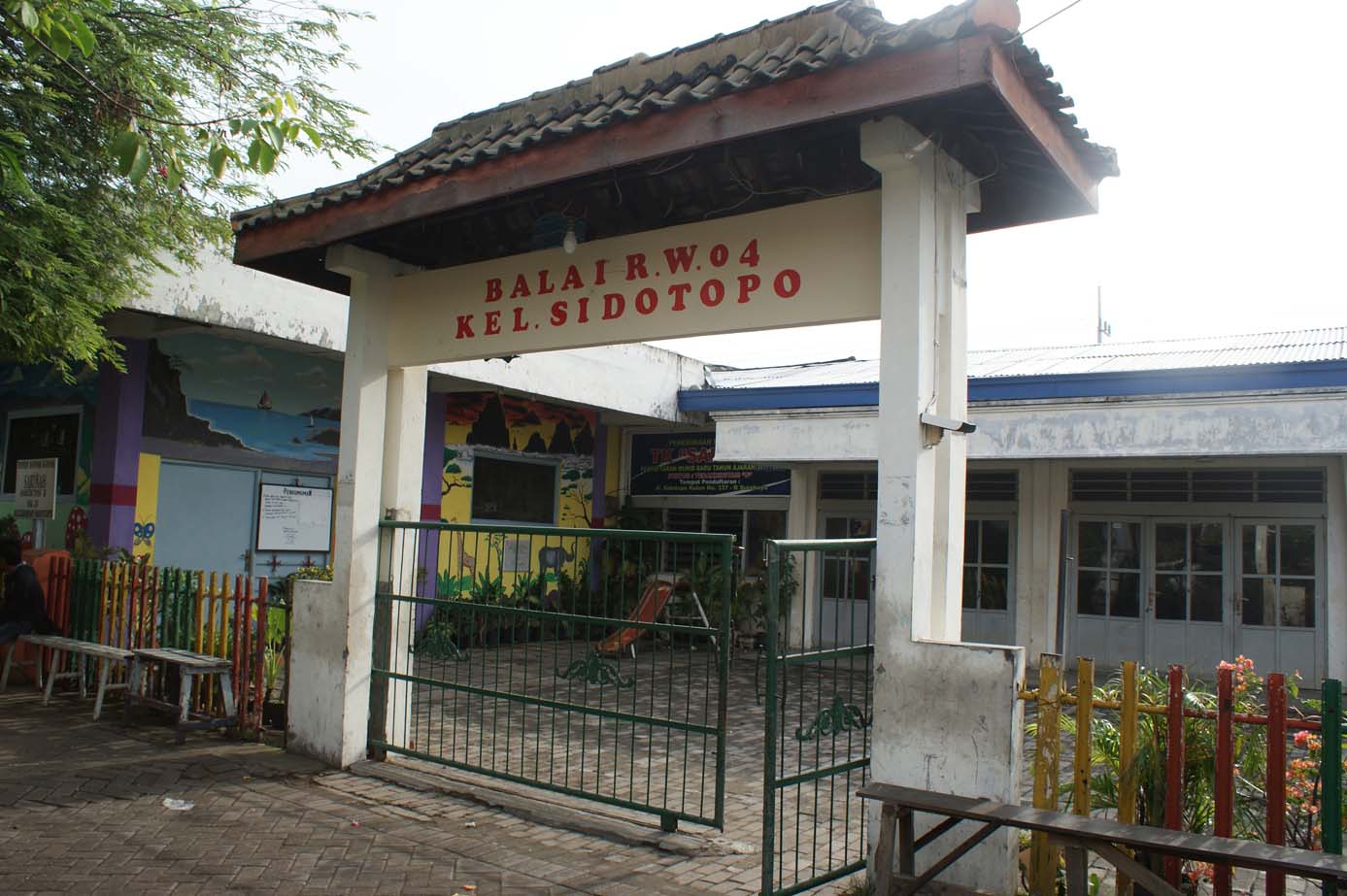 RW IV SIDOTOPO SURABAYA: Balai RW IV Sidotopo Surabaya