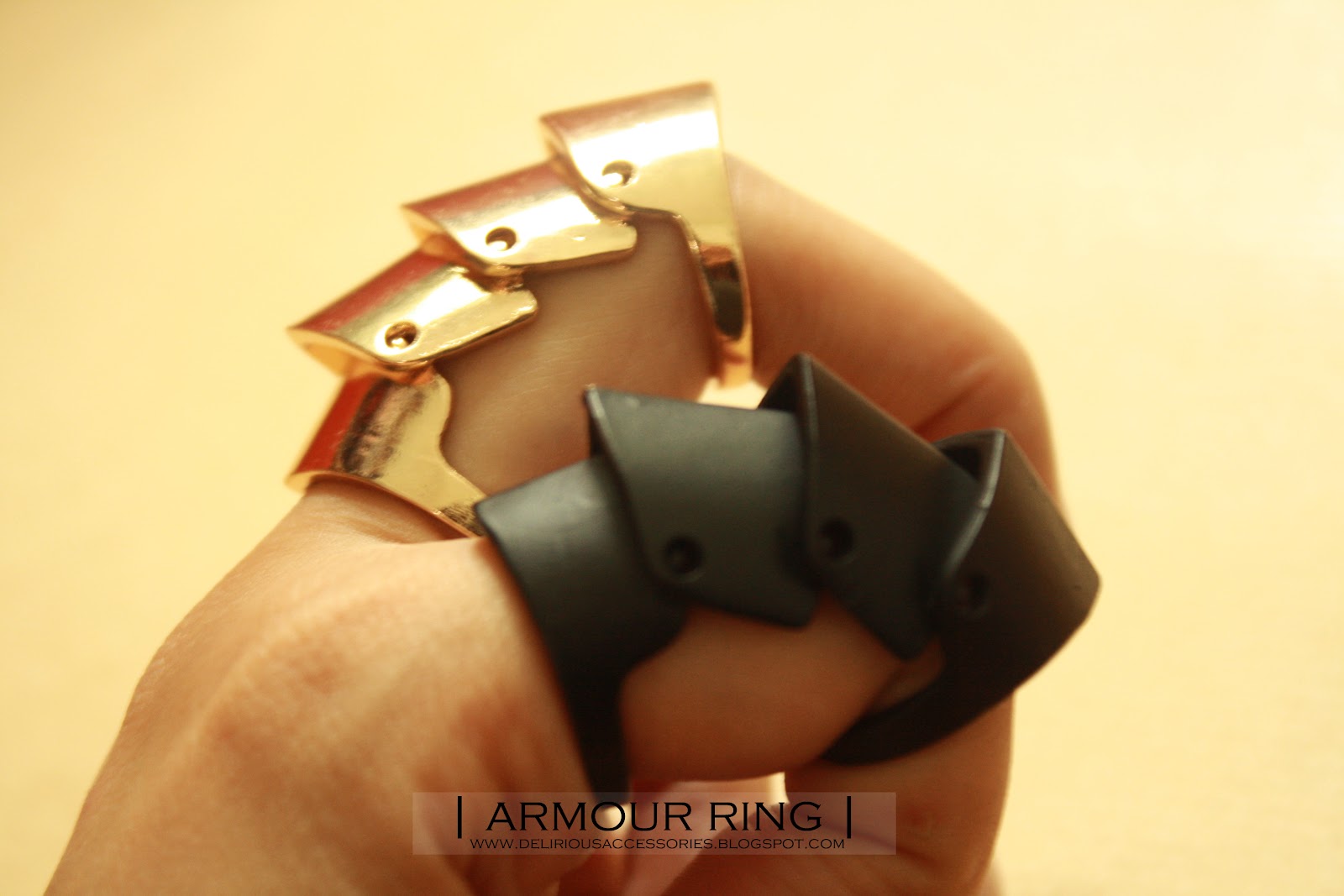 delirious: R086- Armour Ring