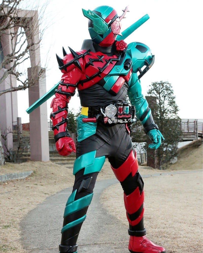 Kamen Rider Build Rose Copter Form! ~ AiNimeWorld