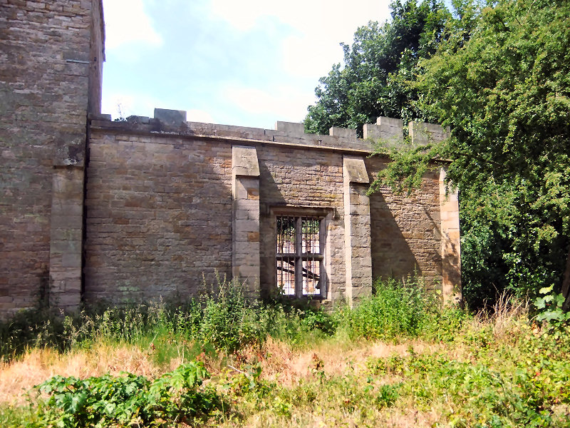 Photographs Of Newcastle: Ravensworth Castle