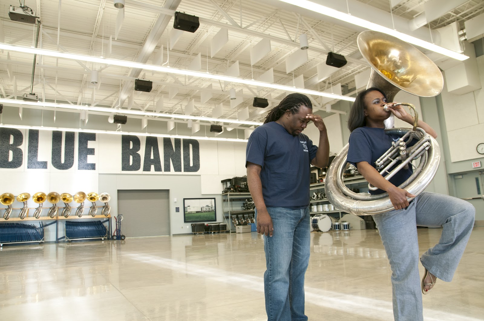 "where elegance equals to masterpiece": Rasa + Gregory Engagement Pictures