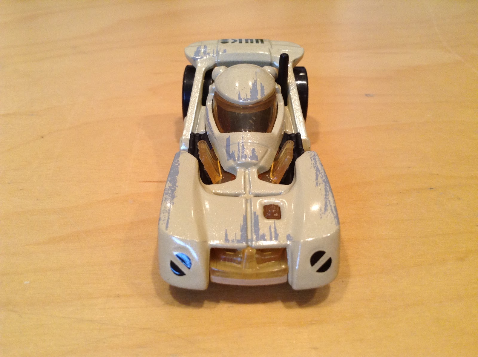 JULIAN'S HOT WHEELS BLOG: Battle Droid (Star Wars Character Car)