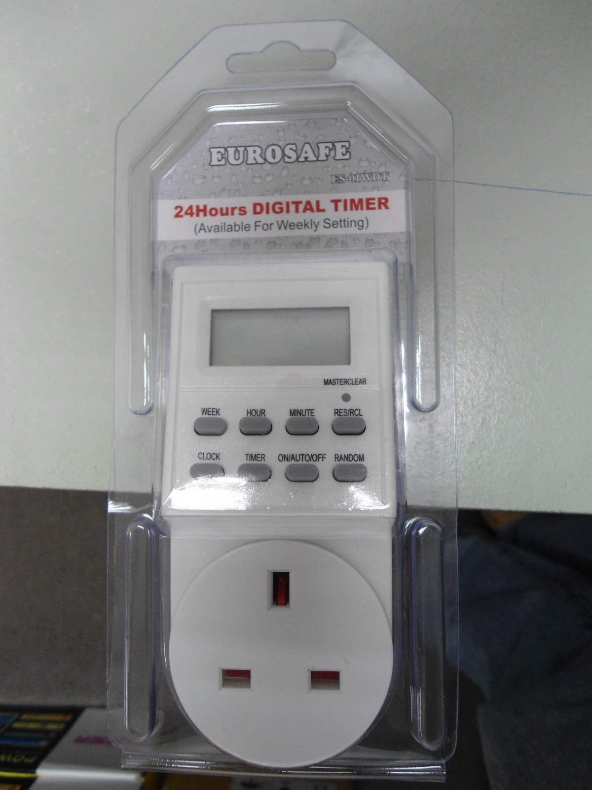 4U Easy Life: Eurosafe 24 Hours Digital Timer (Weekly Setting) ES-01WDT