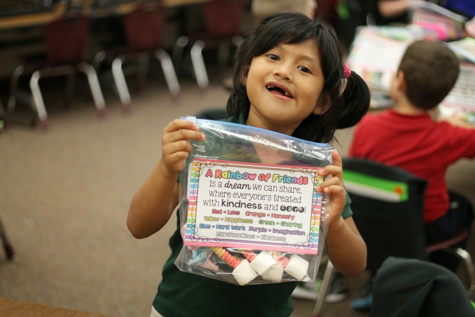 Keepin' It Kool In KinderLand: A Rainbow of Friends! + Freebie!