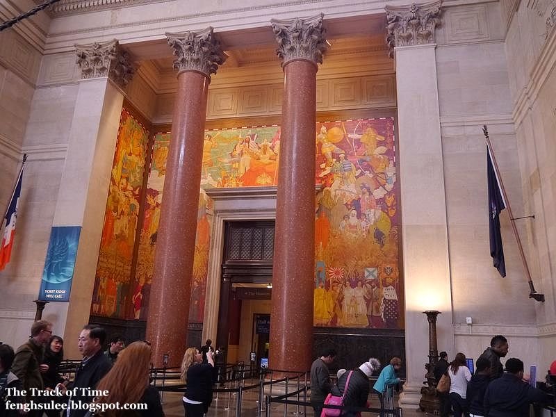American Museum of Natural History - Entrance | The Track of Time