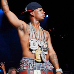 What rappers had the best chains? | Sports, Hip Hop & Piff - The Coli