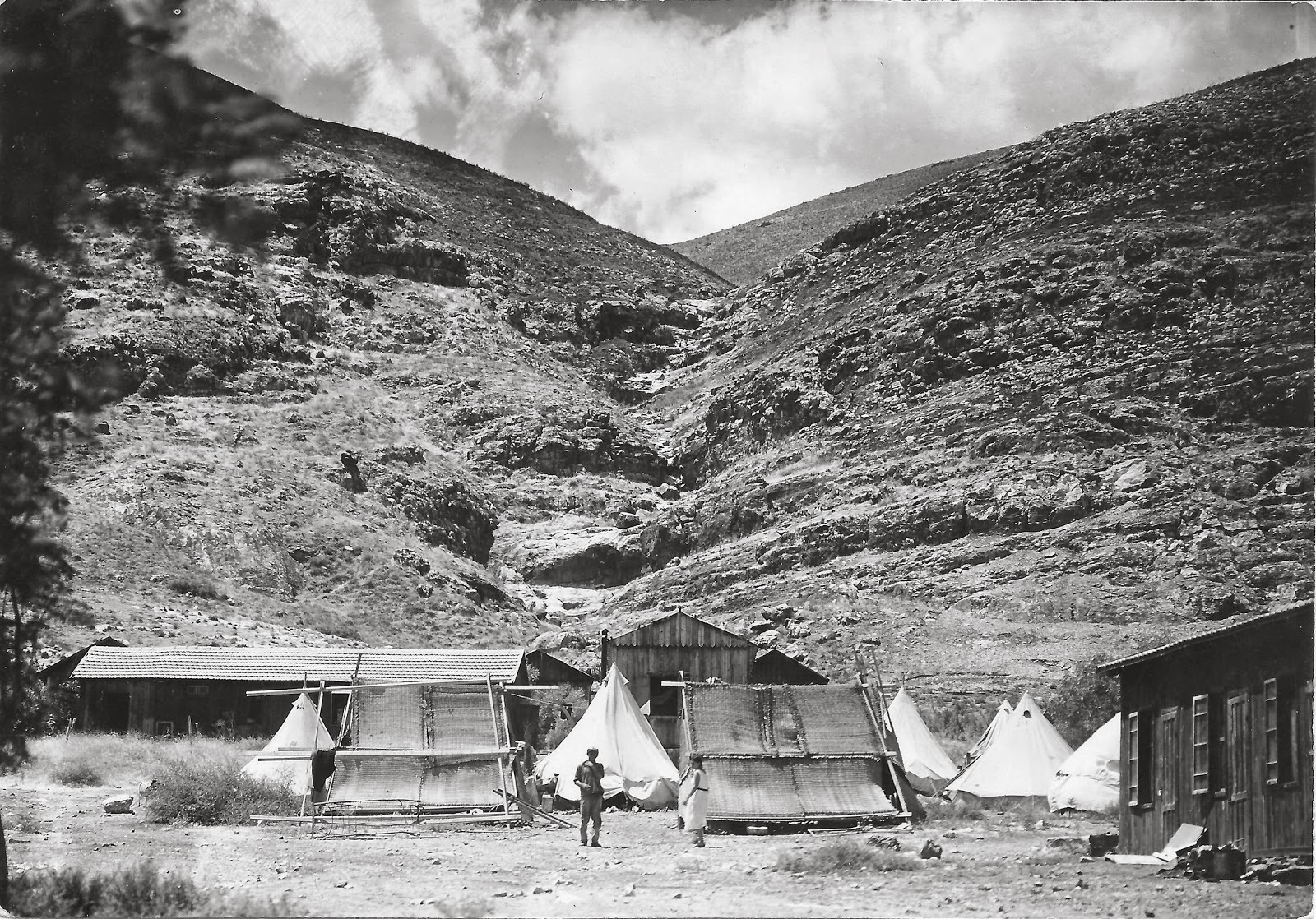 Love For His People: Gilboa Mountains in Israel (1920 photo & today)