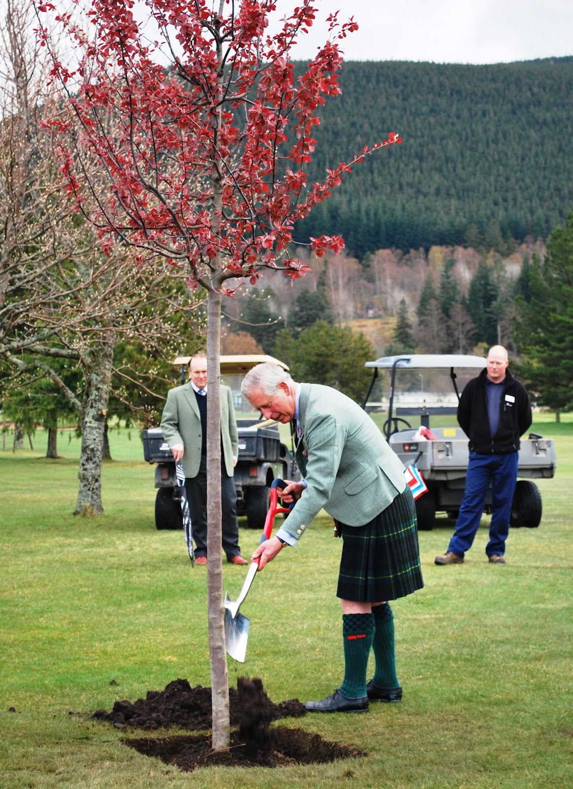 Scottish Golf View - Golf News from Around the World: PRINCE CHARLES ...