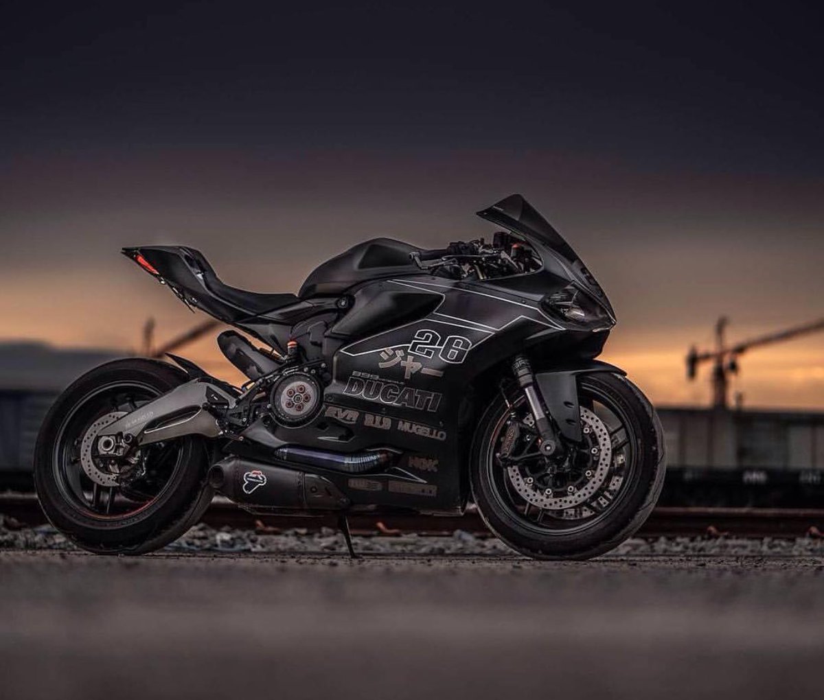 Mercenary Garage : Panigale