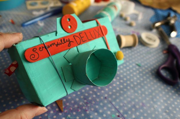 BilboPeques: Una cámara de fotos con materiales reciclados