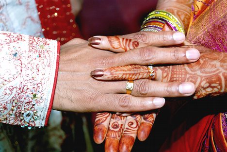 JEWELRY DESIGNS: Bridal Rings OF India Photos